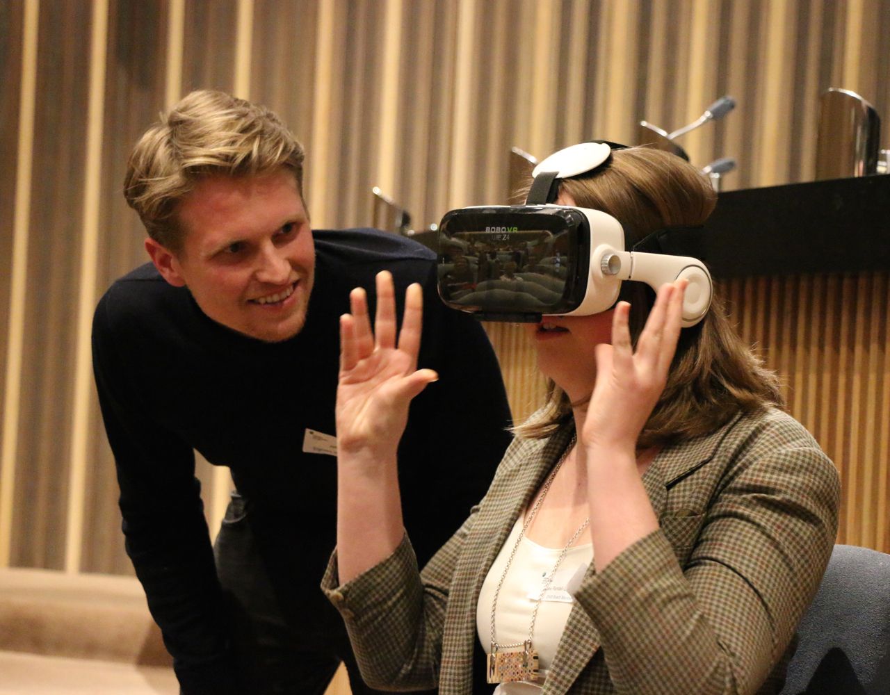 Step in to my world-Game changing technologies in engineering education ...